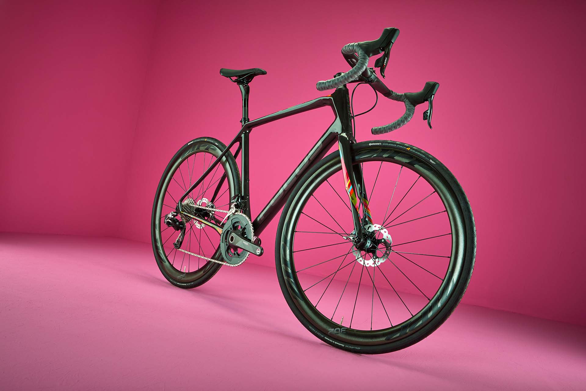 Freestyle Design - Celebrating colour | FOCUS Bikes