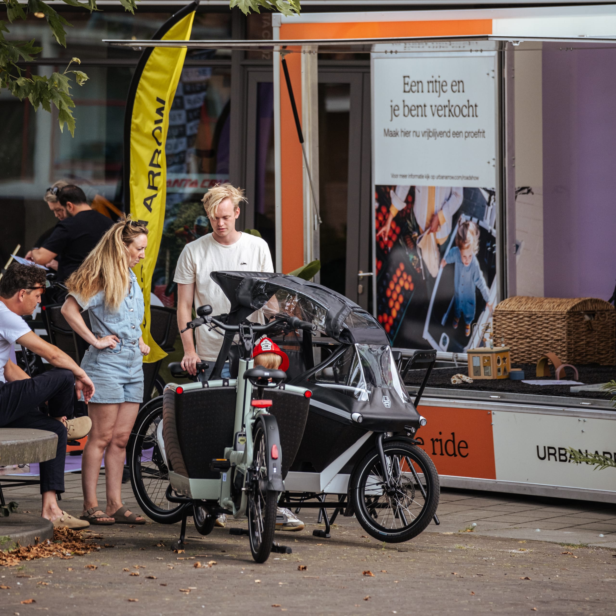 Urban Arrow - FamilyNext - The Ultimate Electric Cargo Bike